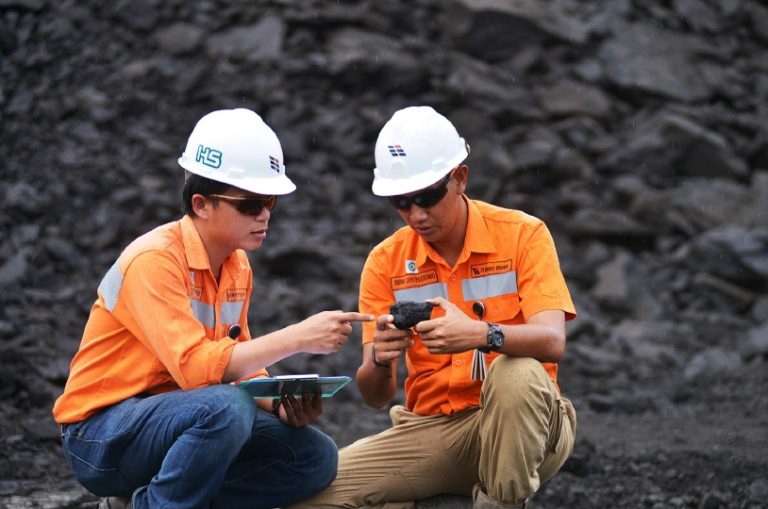 Golden Energy Mines – Sinarmas Mining Group (www.sinarmasmining.com)