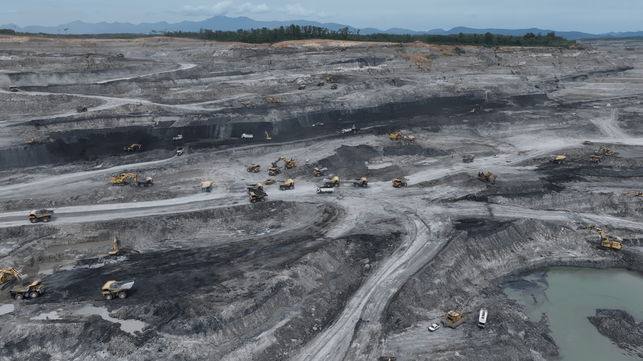 PT Golden Energy Mines Tbk [ GEMS ] – Sinarmas Mining Group
